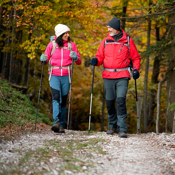Hiking clothing: what to wear for a good adventure? - ROI Recreation ...